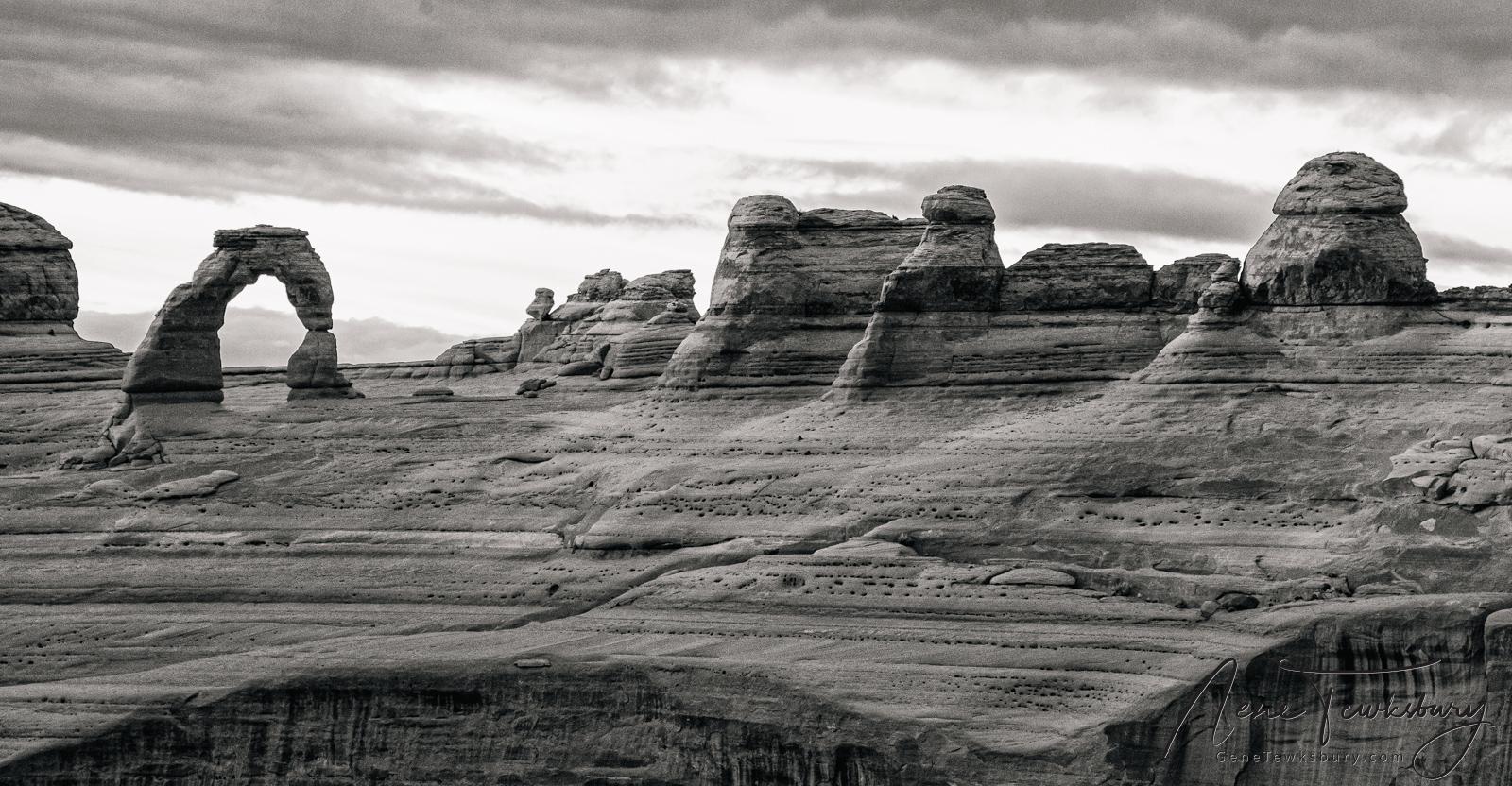 Delicate Arch Utah - America's most famous rock formation.